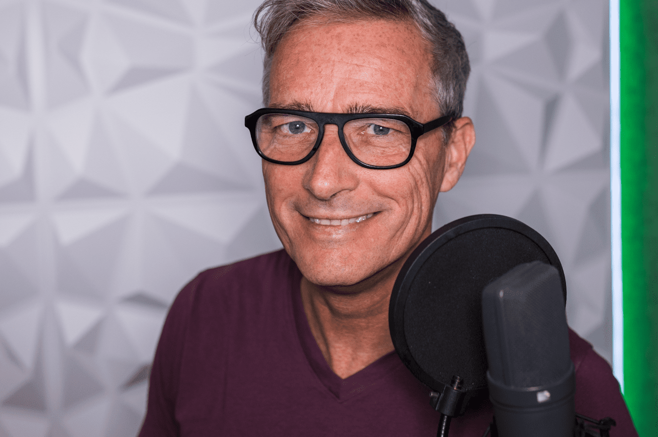 Handige tips als je een voice-over wilt laten inspreken - Arlo van Sluis
